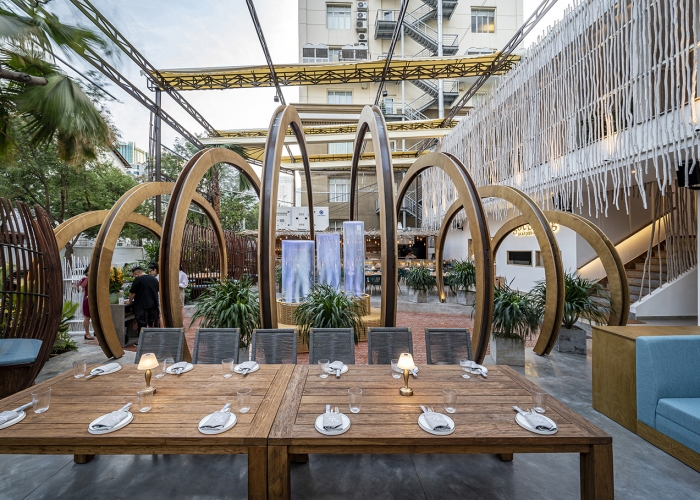 CREATIVE SEAFOOD RESTAURANT in VIETNAM – T3 Architects